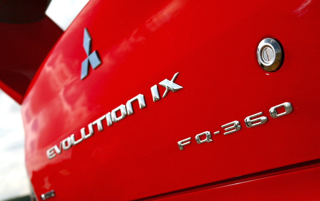 Cars That Made The 90s: Mitsubishi Evo 5 - Influx