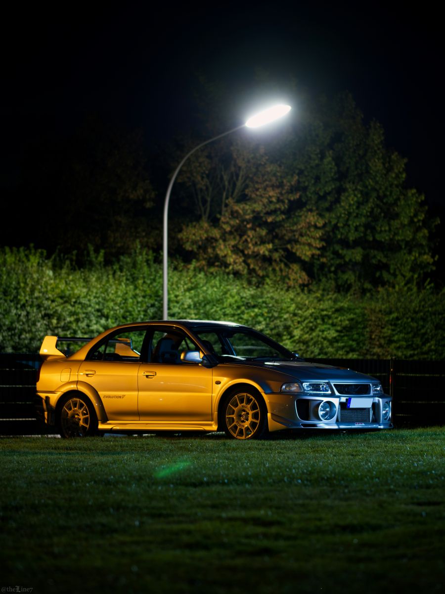 Cars That Made The 90s: Mitsubishi Evo 5 - Influx